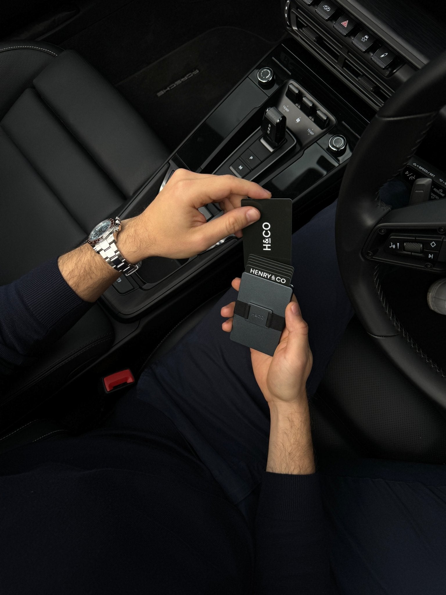 Evolve Smart Wallet – Henry & Co